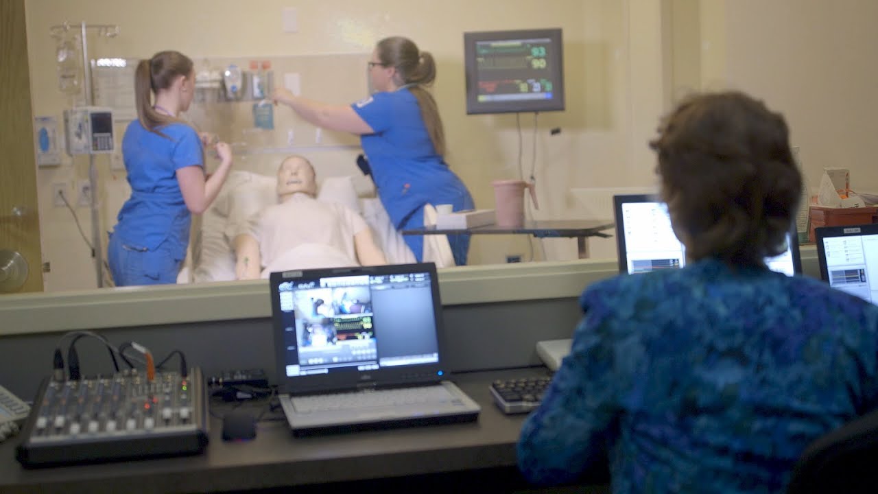 Dedicated Professors at USM - YouTube