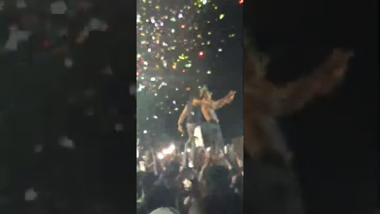 Joeboy performed alcohol with Mr Eazi @DETTY RAVE in uenr - YouTube