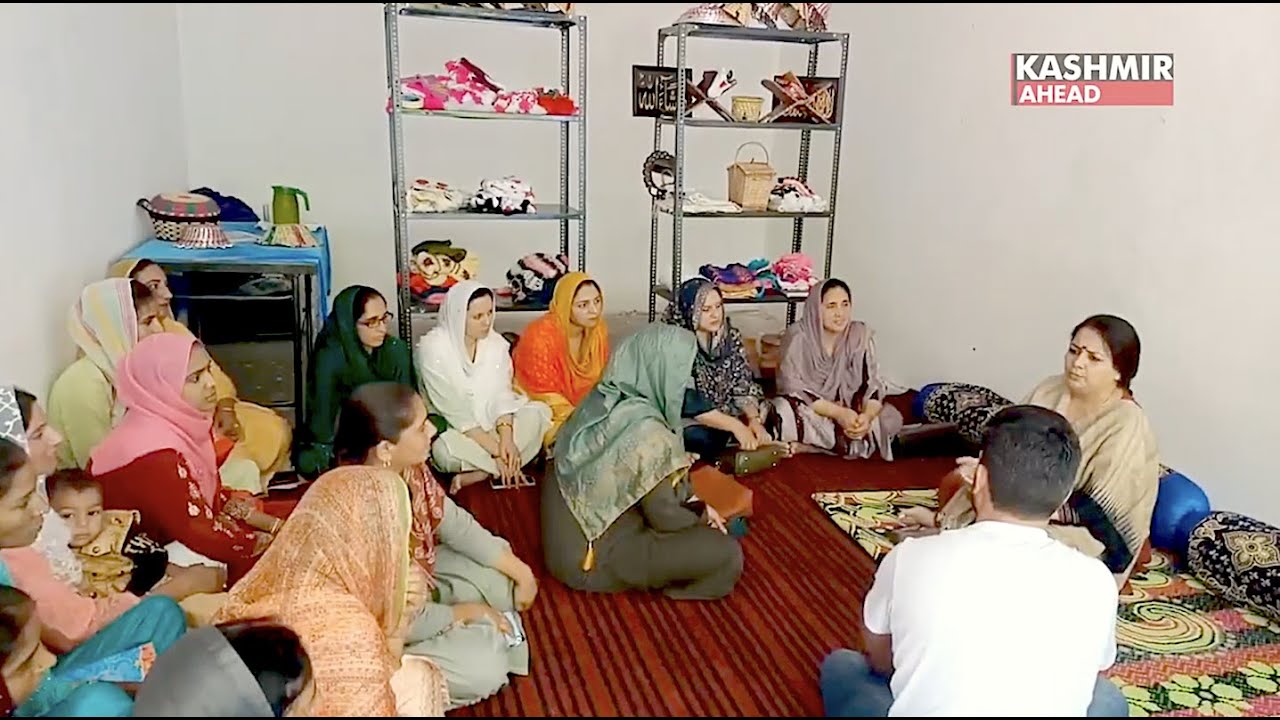 Umeed scheme in Poonch encouraging women to grow their talent - YouTube