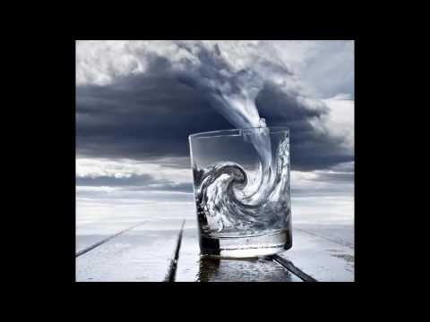 ΣΑΝ ΜΙΑ ΒΡΟΧΗ - ΚΛΕΙΩ ΔΕΝΑΡΔΟΥ - YouTube