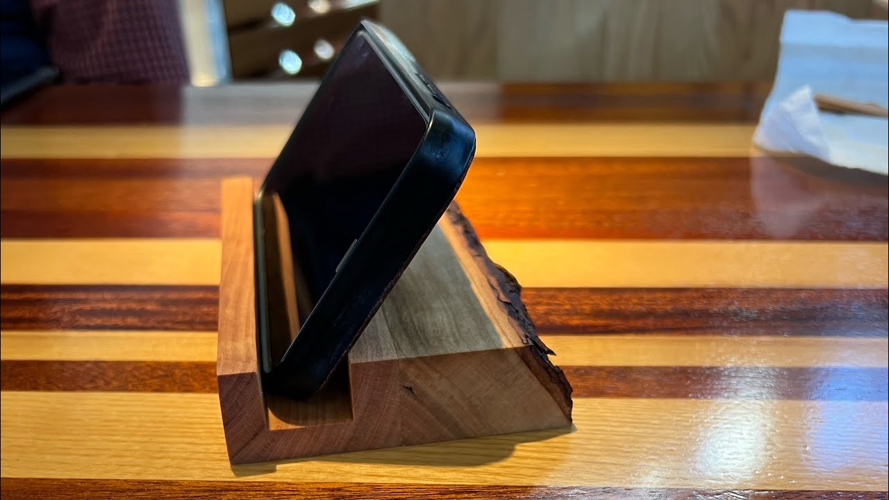 Live Edge Cell Phone Stand - 2 Hour Woodworking Project - YouTube
