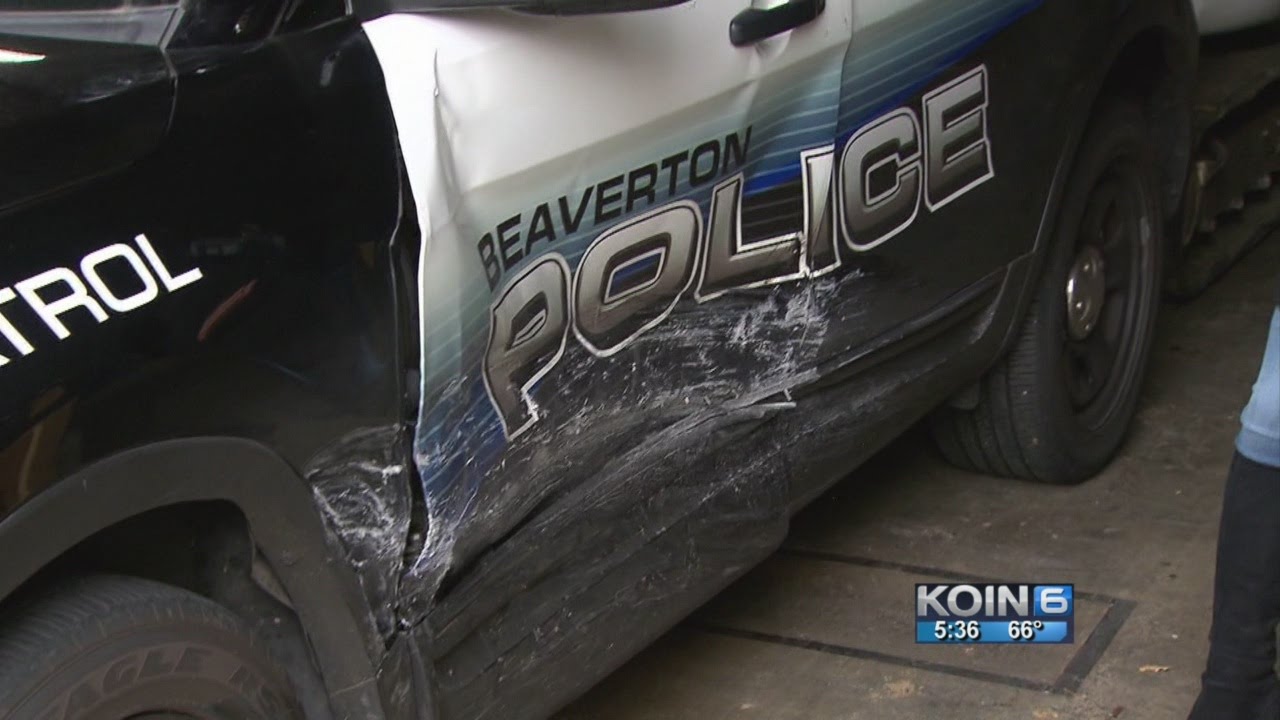 Beaverton cop victim of hit and run - YouTube