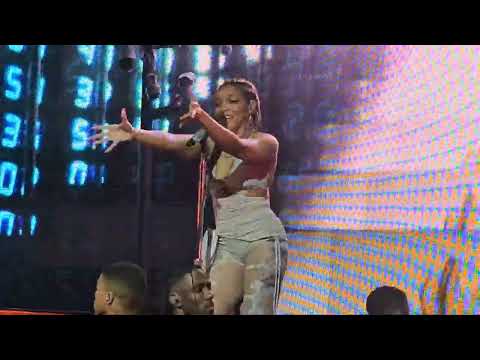 Tinashe - X/Unconditional/Party Favors/All Hands On Deck/2 On (Live at the Match My Freak Tour)