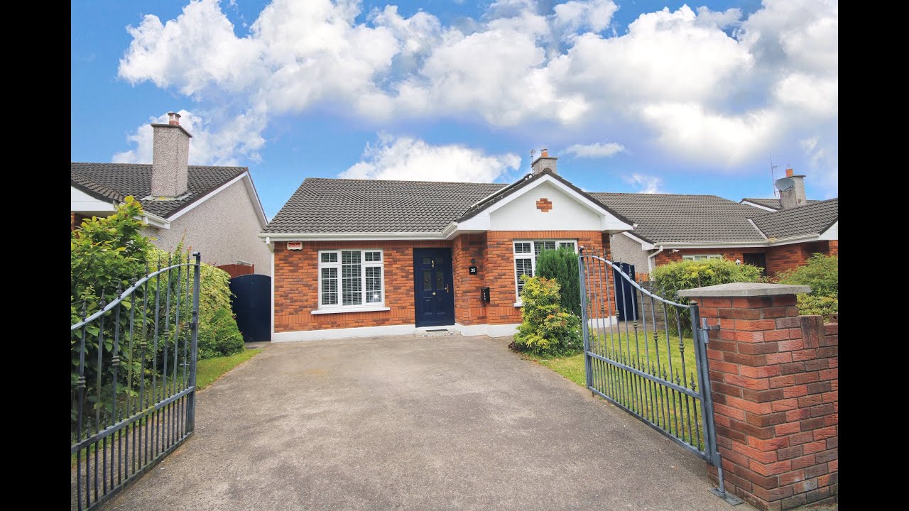 35 Oakmount, Tower, Cork - YouTube