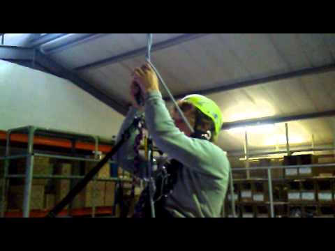 Rope Access Descender - Anthron Lory - YouTube