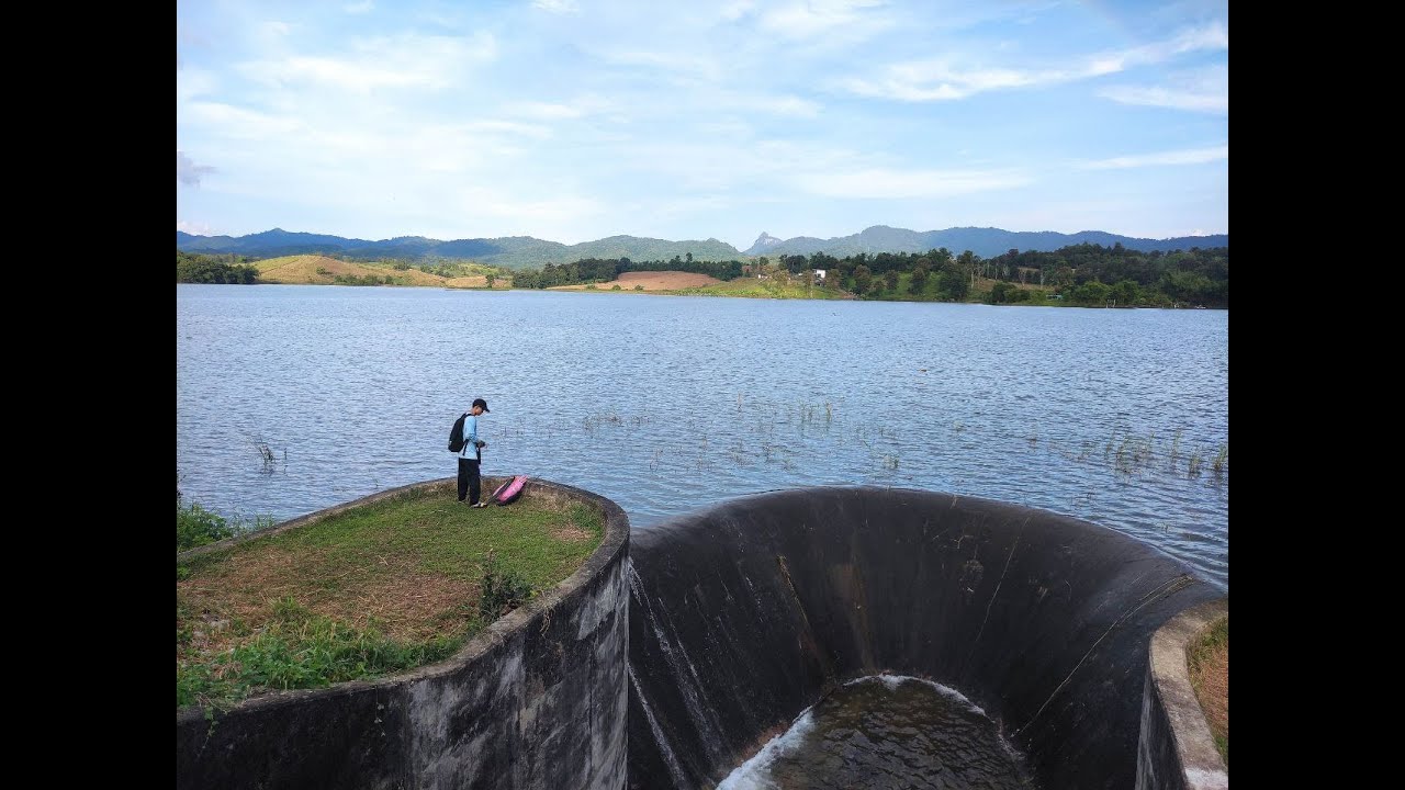 Play fishing at Dam I Relaxing - YouTube