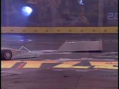Battlebots Season 2.0: Shish-Ka-Bot vs Killjoy part 1 - YouTube