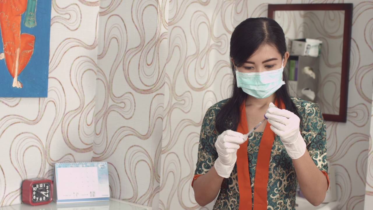 Sara Klinik botox - YouTube