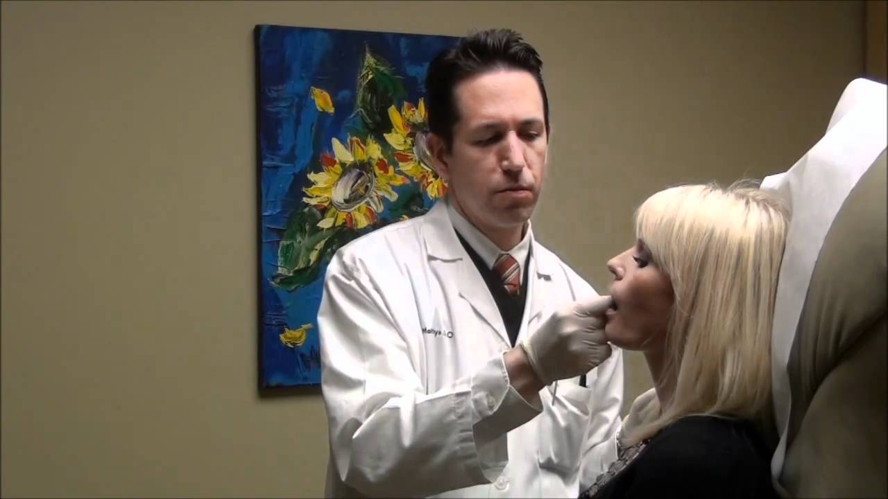 Dr. Matthys Demonstrates Facial Fillers - YouTube