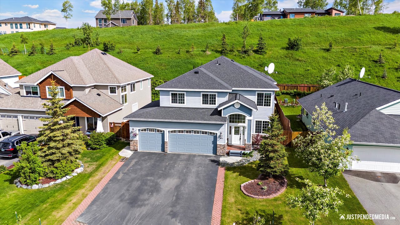 3332 Morgan Loop Vertical video virtual tour - YouTube