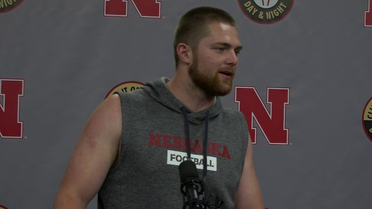 HOL HD: Luke Gifford Previews Fall Camp - YouTube