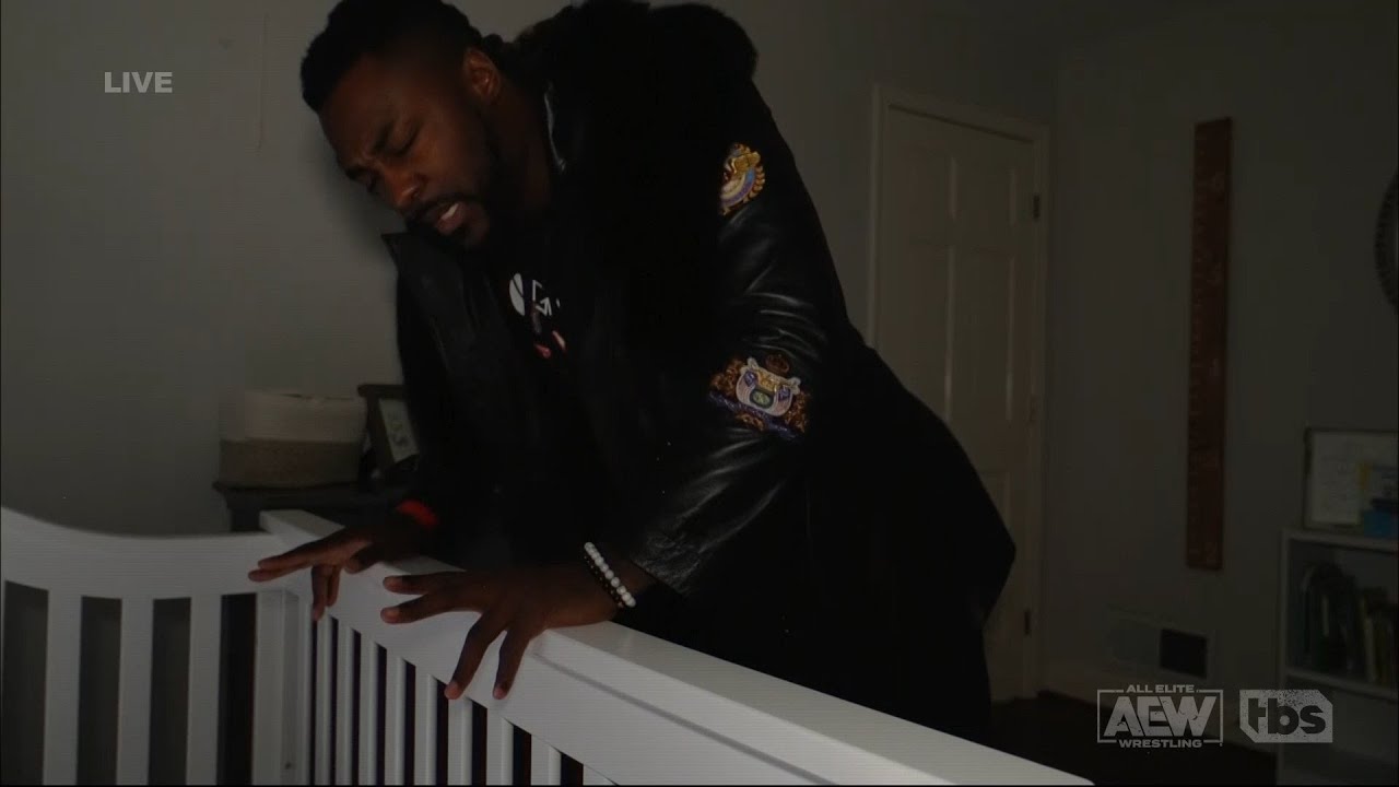 Swerve Strickland Destroyed Hangman Page House & Kid AEW Dynamite 25 ...