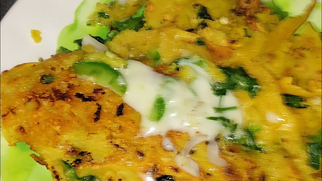 BESAN dosa without non stick tawa. dahi.oil eno . healthy delicious 😋 ...