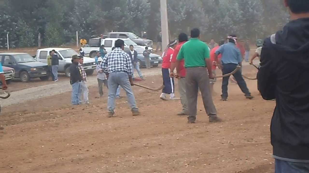 juego a la chueca - YouTube