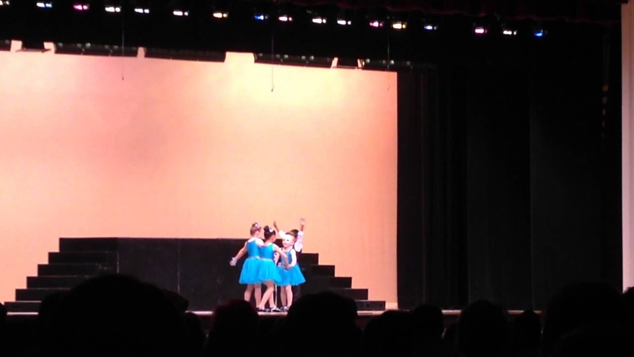 My little dancing queen - YouTube