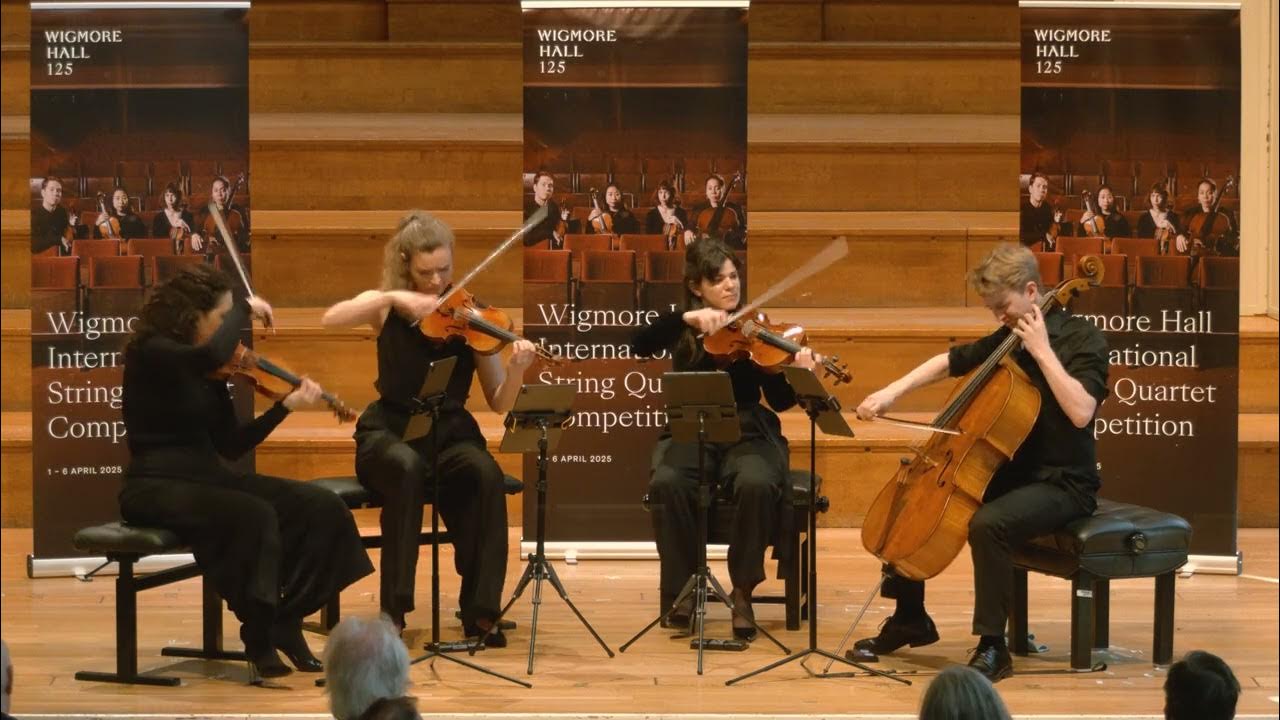W.A. Mozart String Quartet in D Minor Kv421 No.15 - YouTube