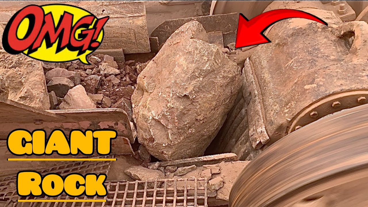 😱 OMG! Giant Rock Stuck in Stone Crusher | Biggest Rock Crushing ...