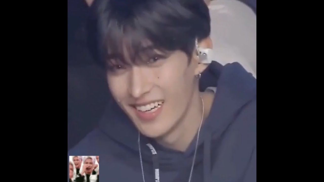 Dokyeom seventeen crying in consert | US AGAIN INCOMPLETE - DK ...