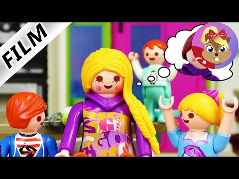 Playmobil hikayeleri türkçe - Öğretmen Ceylan Ailesinin Bebek Bakıcısı Oldu! Betülden