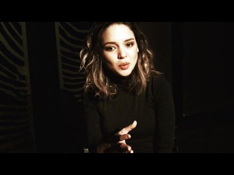 Güzel Oyuncu Seda Türkmen ----- Beautiful Actress Seda Turkmen