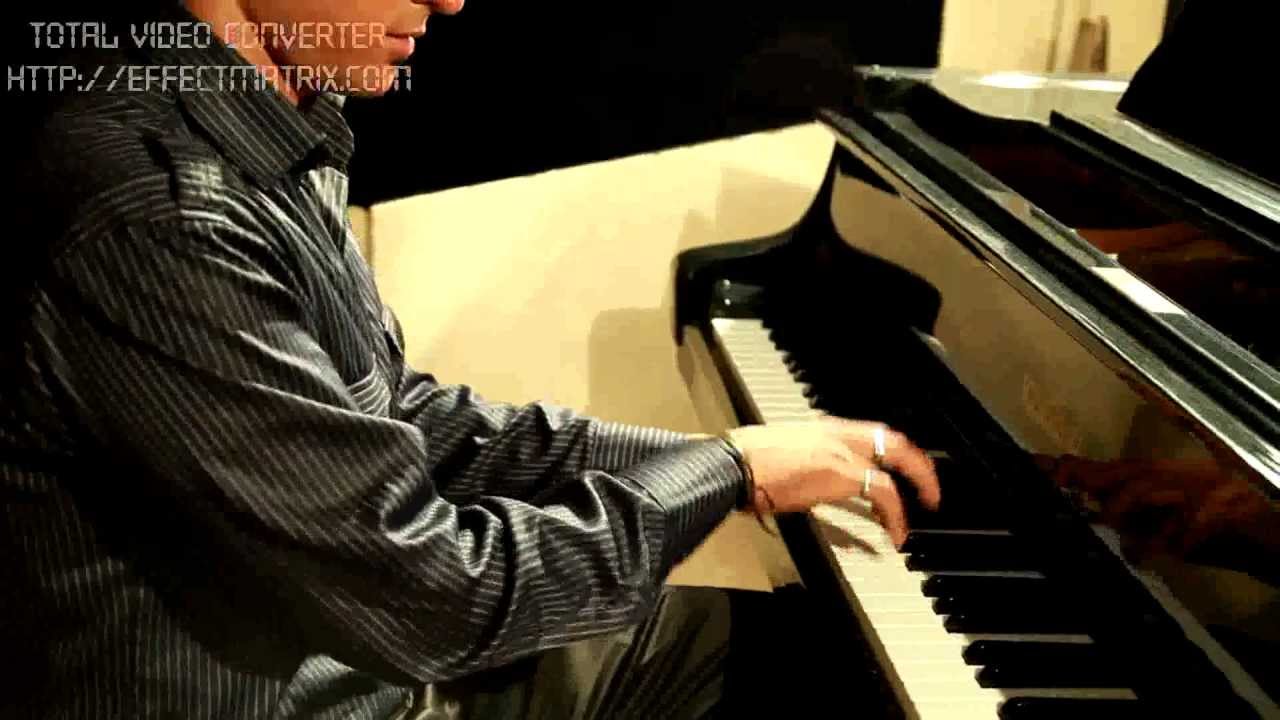Navazesh ebi by piano - YouTube