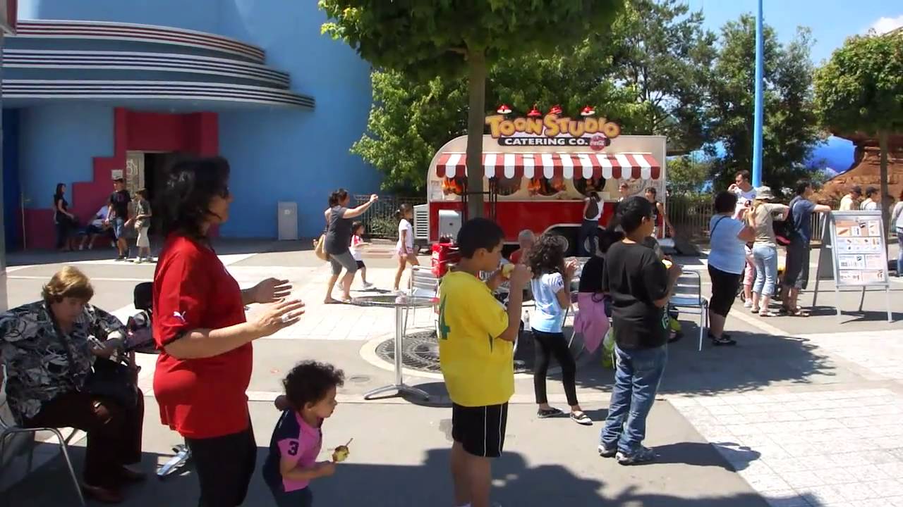 Maged Attalla & Nabil Bebo Attalla in Disney Studios June 2010 - YouTube