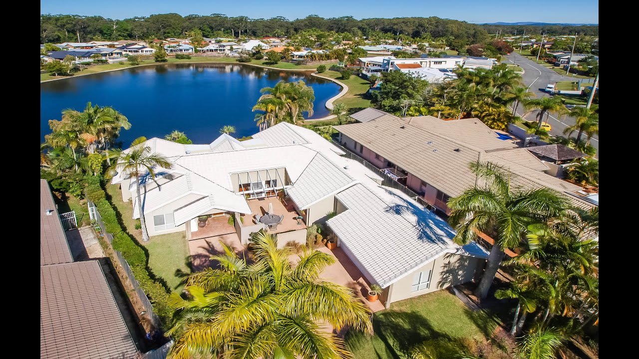 13 Coomoo Crescent, Mountain Creek - YouTube