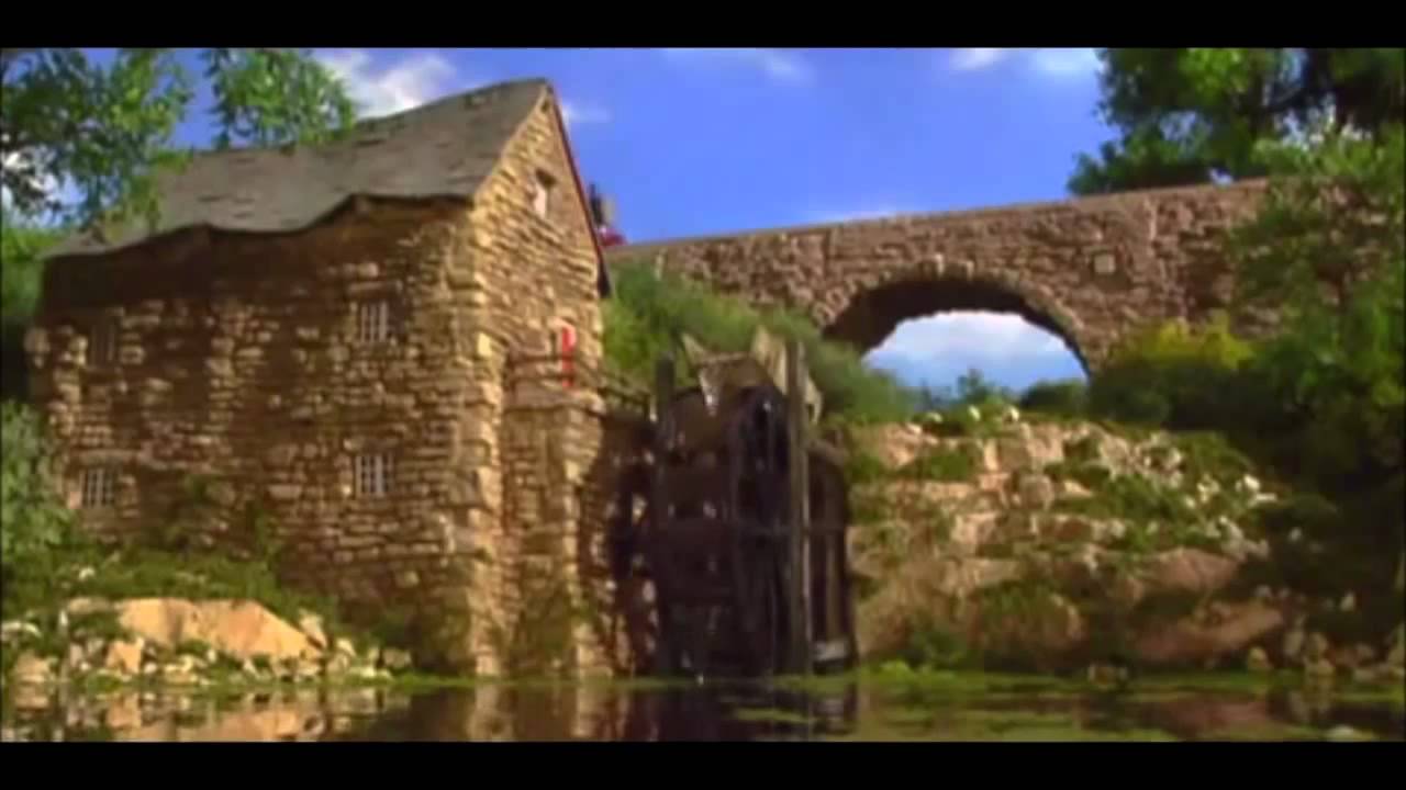 Thomas The Tank Engine - New Titles, Old Theme - YouTube
