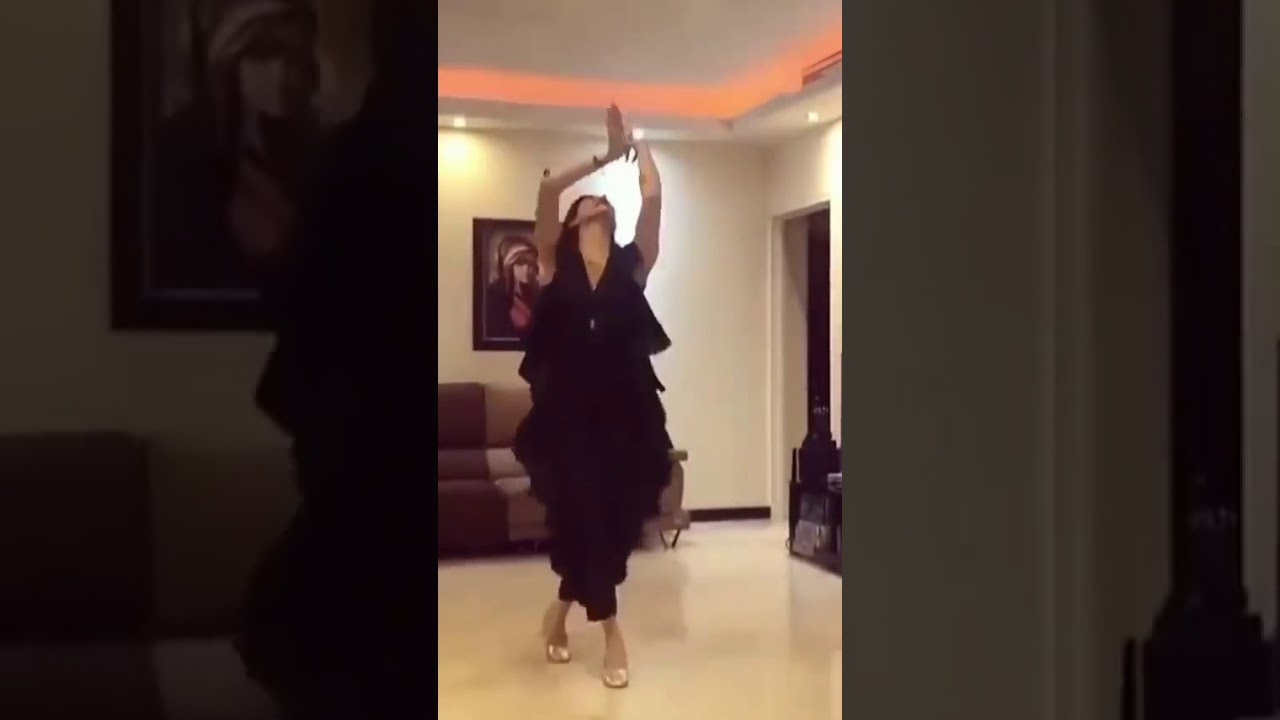Beautiful Persian Dance رقص زیبای دختر ایرانی Youtube