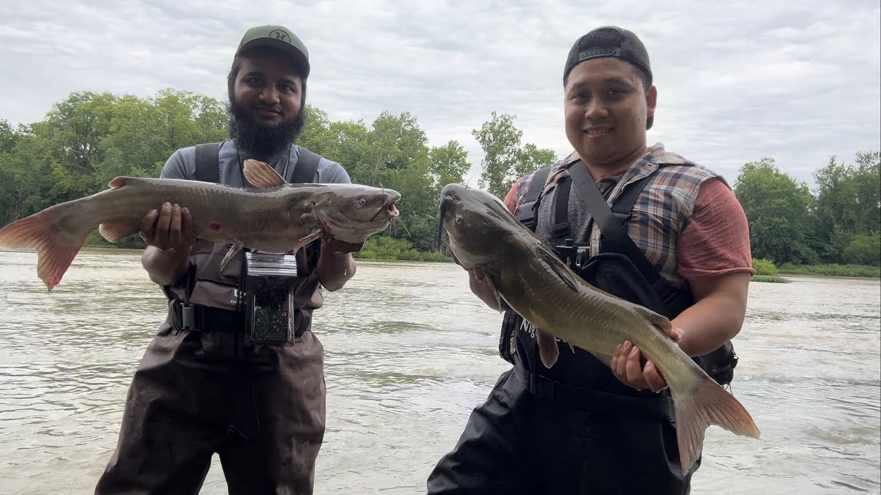 Going to fishing a catfish with my friend - YouTube