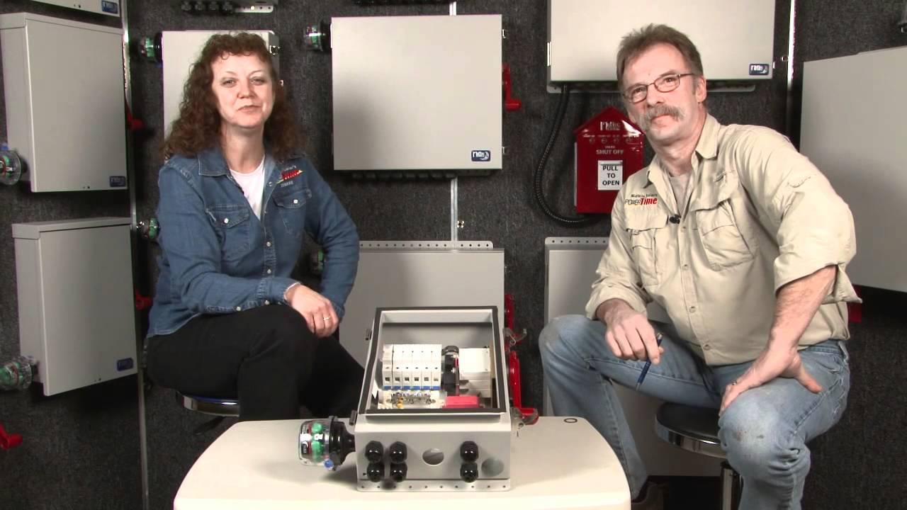 MidNite Solar's MNPV6HV Disconnecting PV Combiner - YouTube