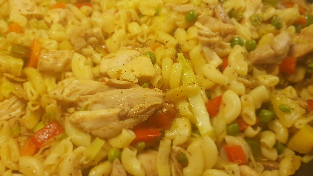 Chicken Vegetable Macaroni| Chicken Macroni Quick and Delicious recipe ...