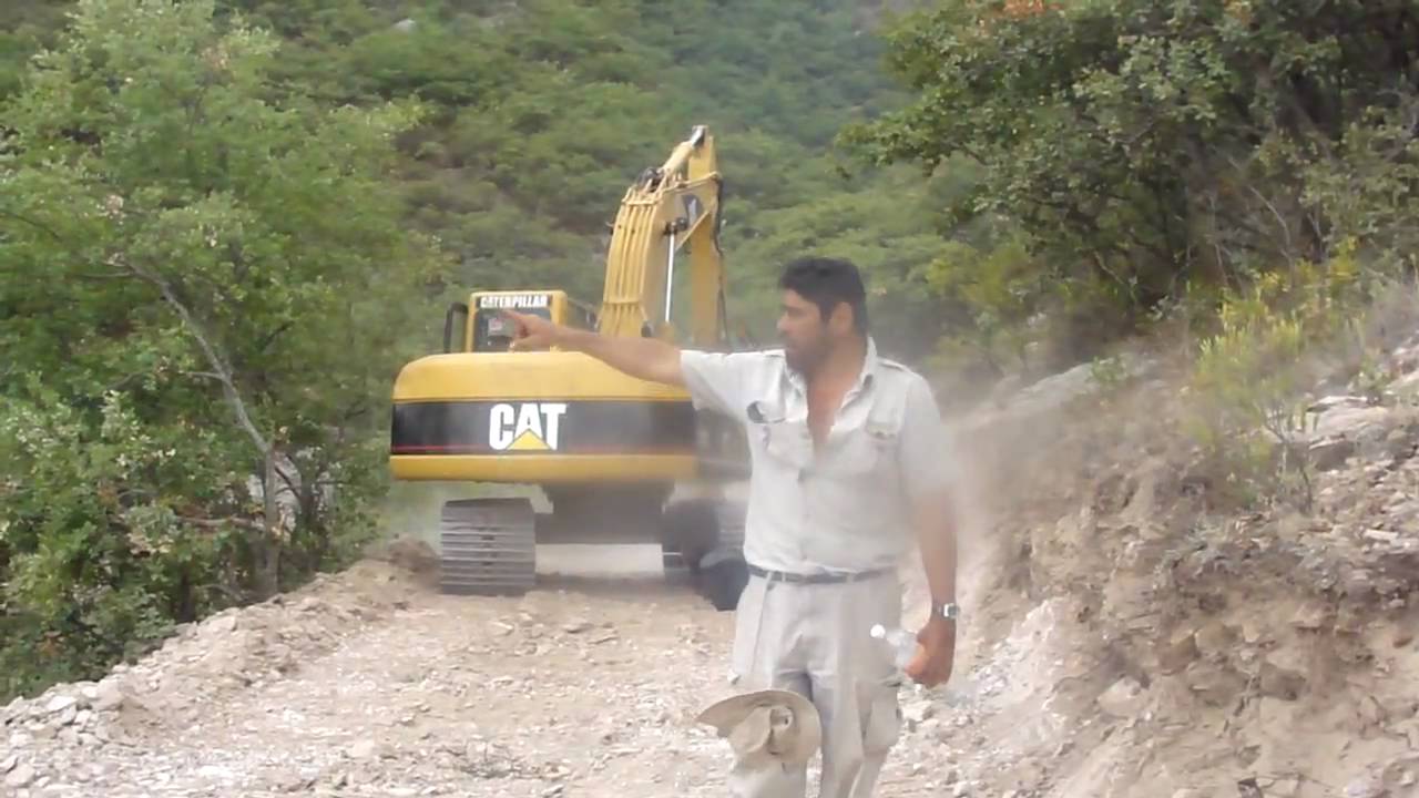 FIRE RED OPAL MINE (1) - YouTube