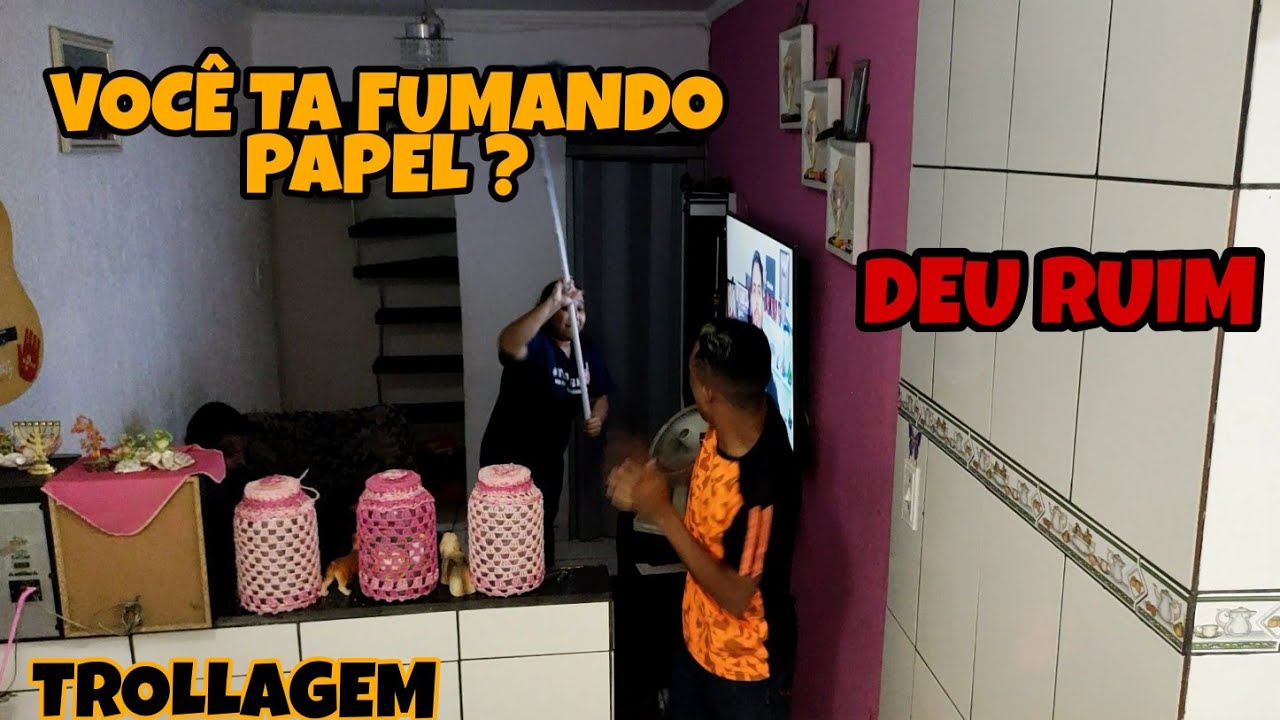 Trollei Minha MÃe Fumando Papel Deu Ruim Youtube