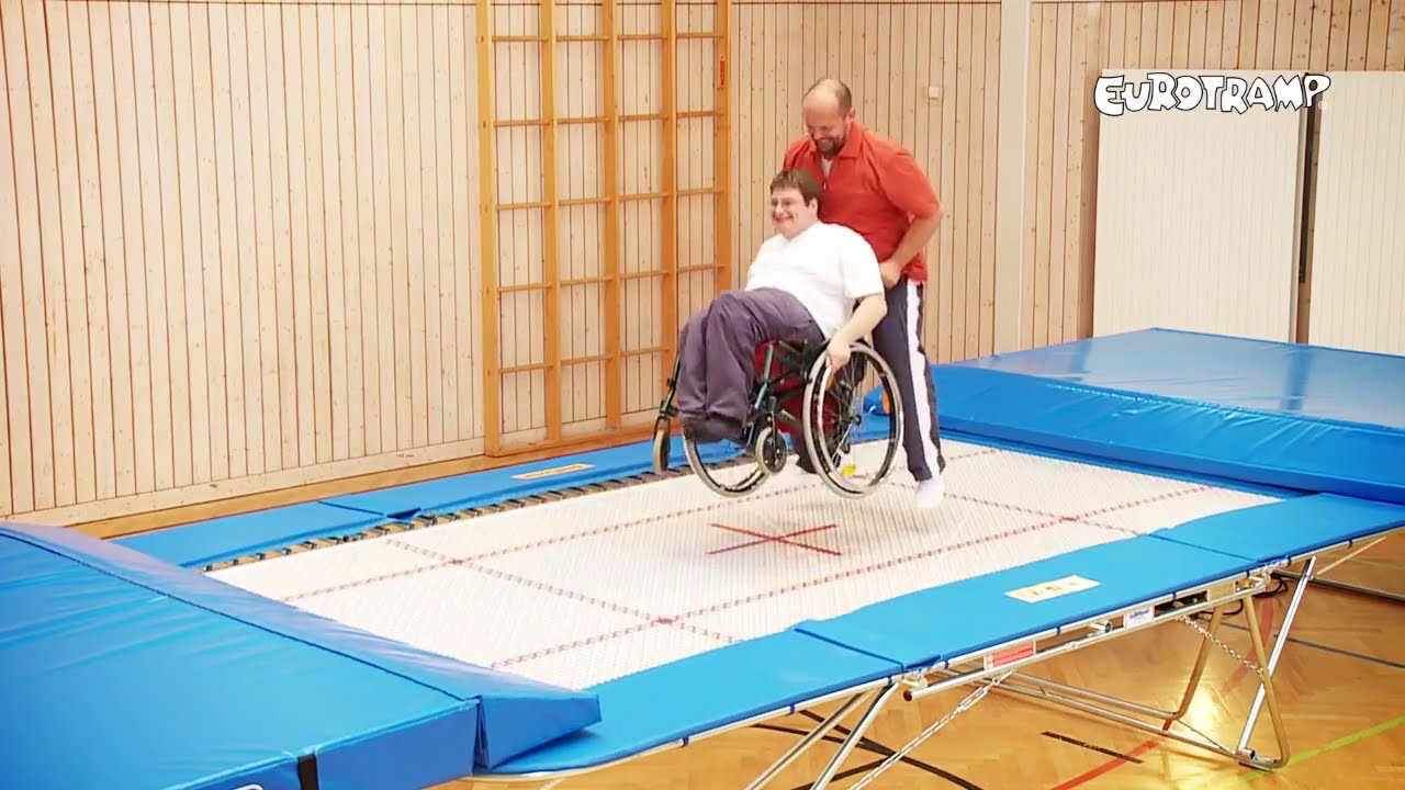 Trampolina sportowa Grand Master i Master od Eurotramp l POLSKOK - YouTube