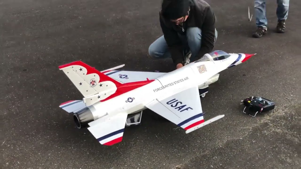 T-ONE F-16 RC JET - YouTube