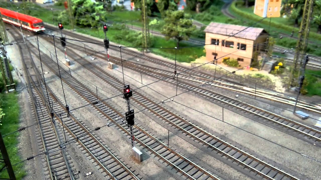 Roco ÖBB 4010 - YouTube