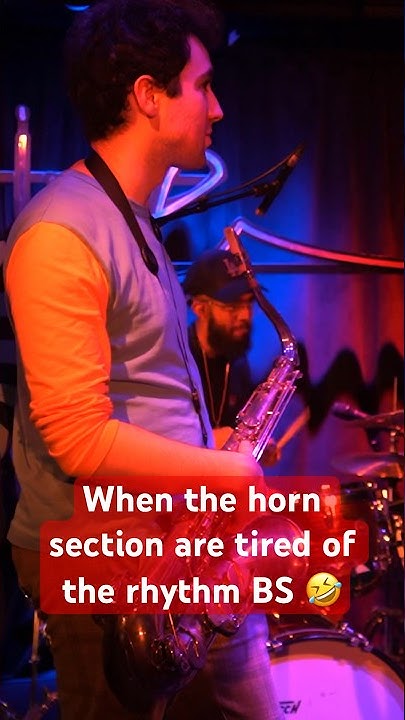 When the horn section are tired of the rhythm BS 🤣 - YouTube