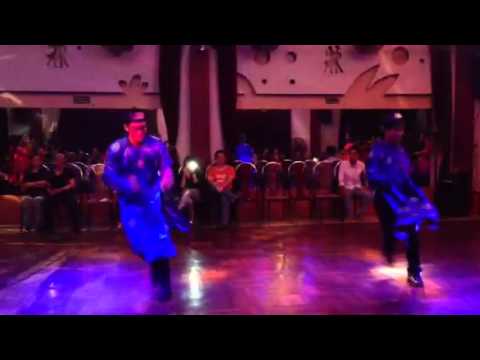 Charity salsa party at 65 quan Su - YouTube