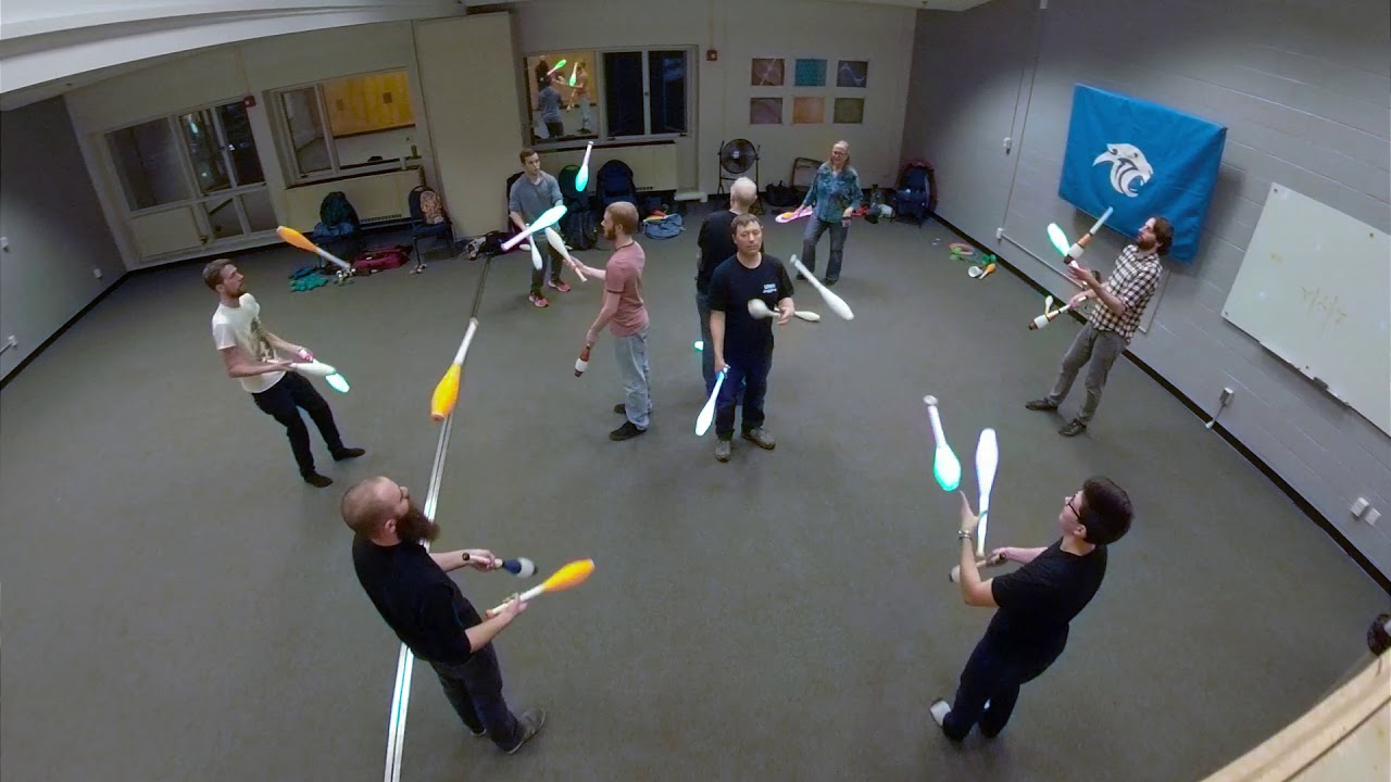 9 person juggling pattern, 27 clubs 8 - YouTube