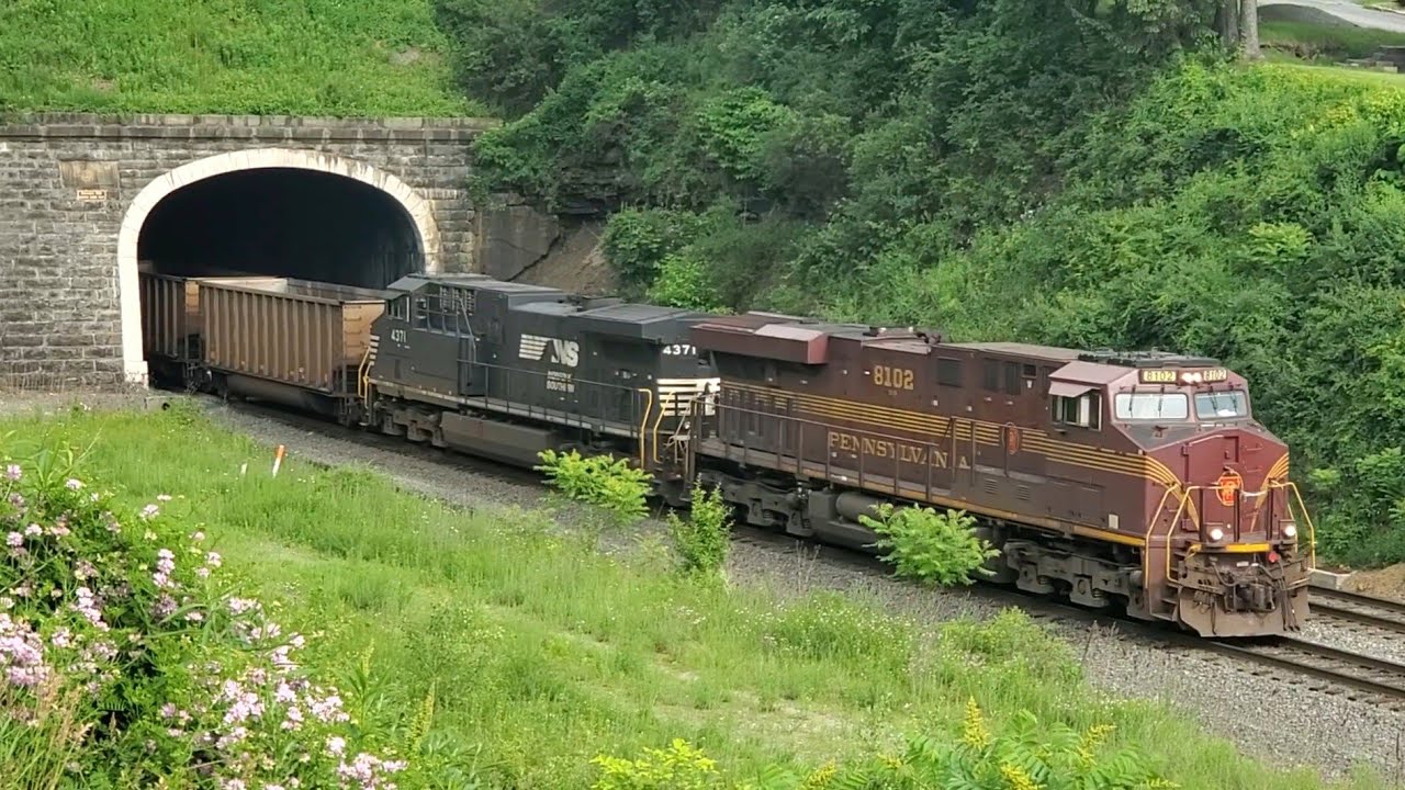 NS 8102 (Pennsylvania Railroad Heritage) Leads 741 through Gallitzin ...