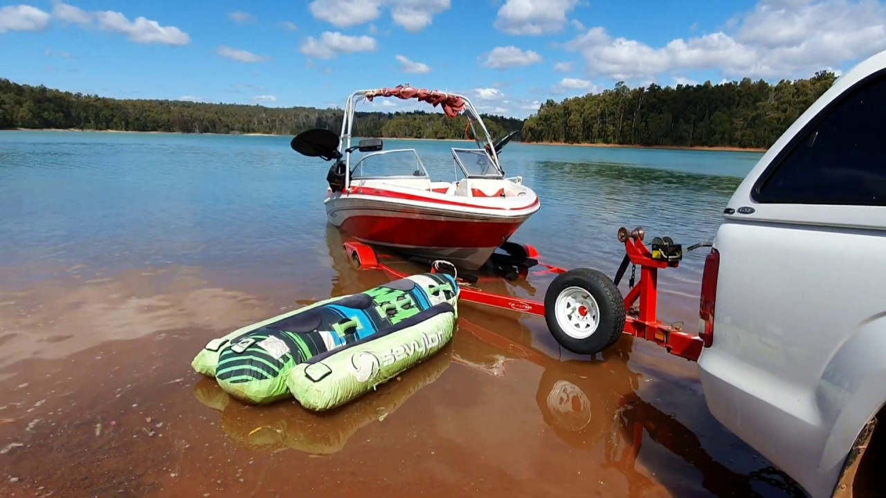 Lake Navarino / Waroona Dam, Western Australia - YouTube