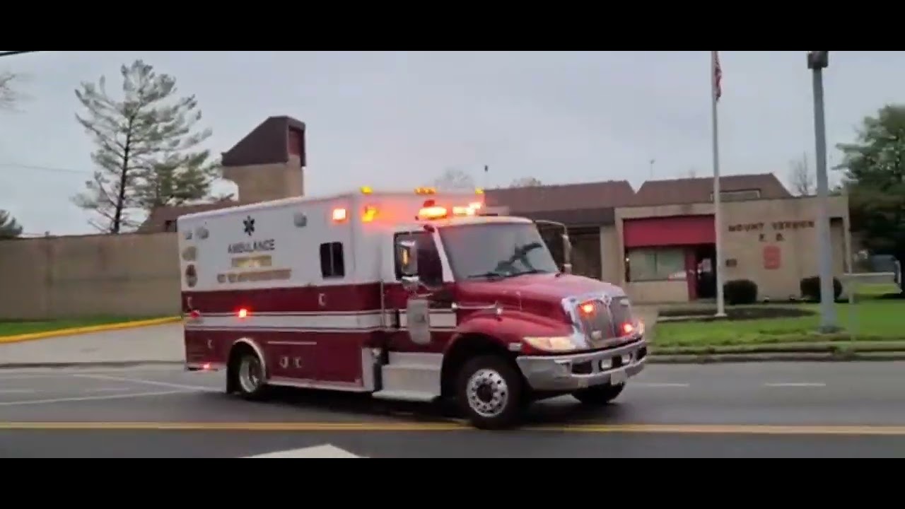 Fairfax County Fire Department Ambulance 409 & EMS Supervisor 406 Responding - YouTube