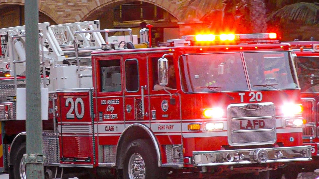 LAFD Light Force 20 Responding - YouTube