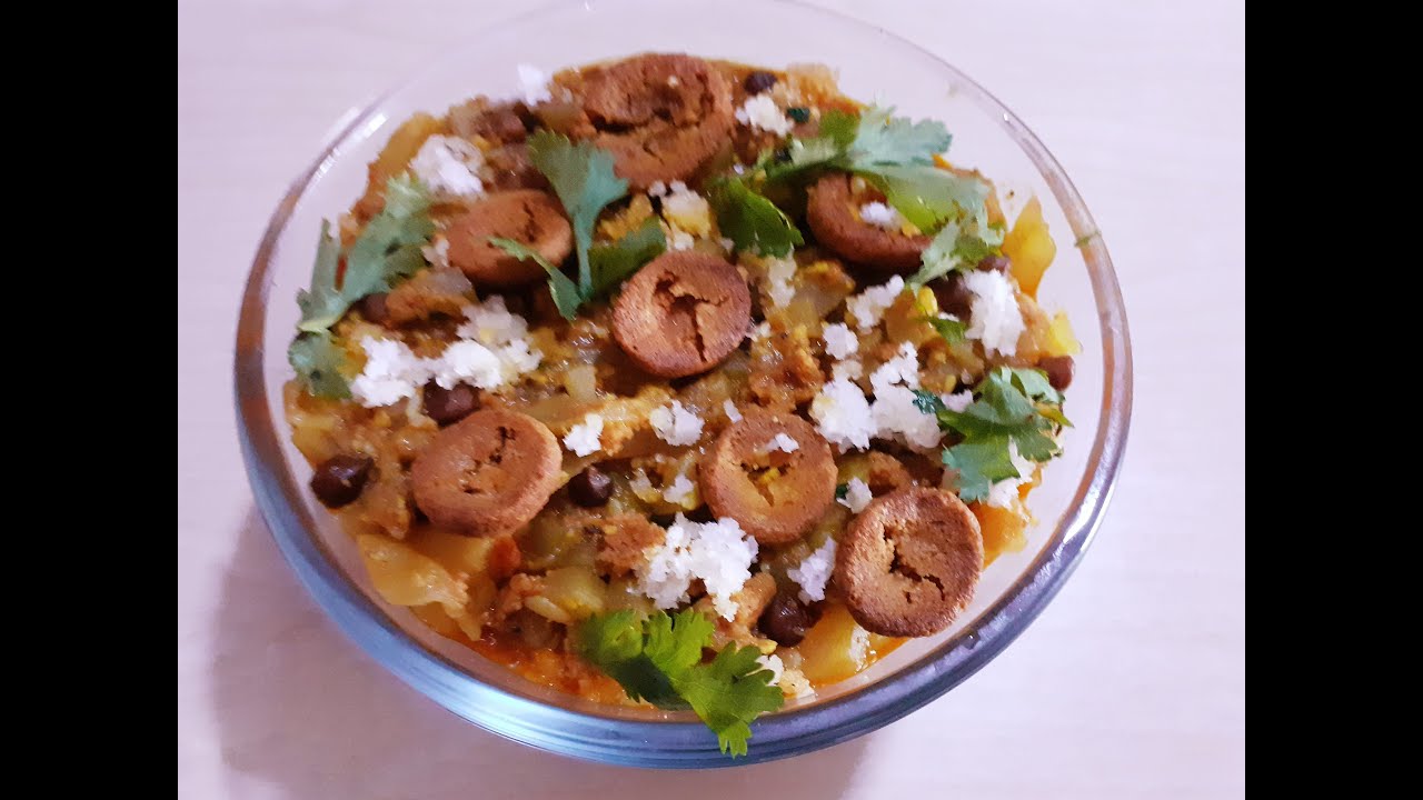 Lauer torkari bengali recipe | Bori diye lau ghonto | Chhanda's Kitchen - YouTube