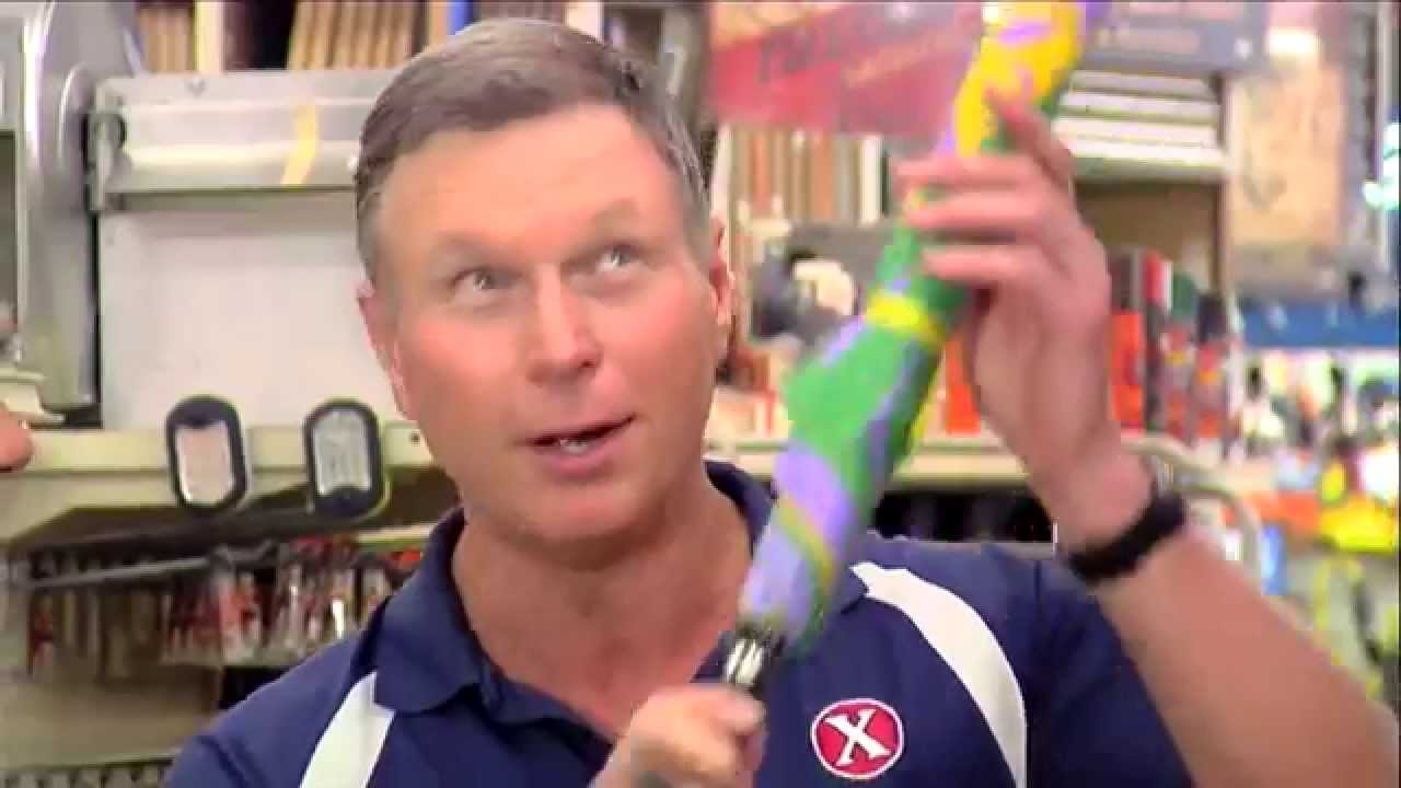 Tubbs Hardware gets a visit from Chef Jeff - YouTube