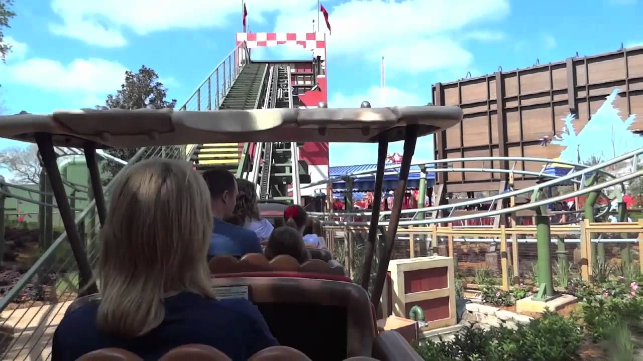 The Barnstormer featuring the Great Goofini, New Fantasyland at the ...