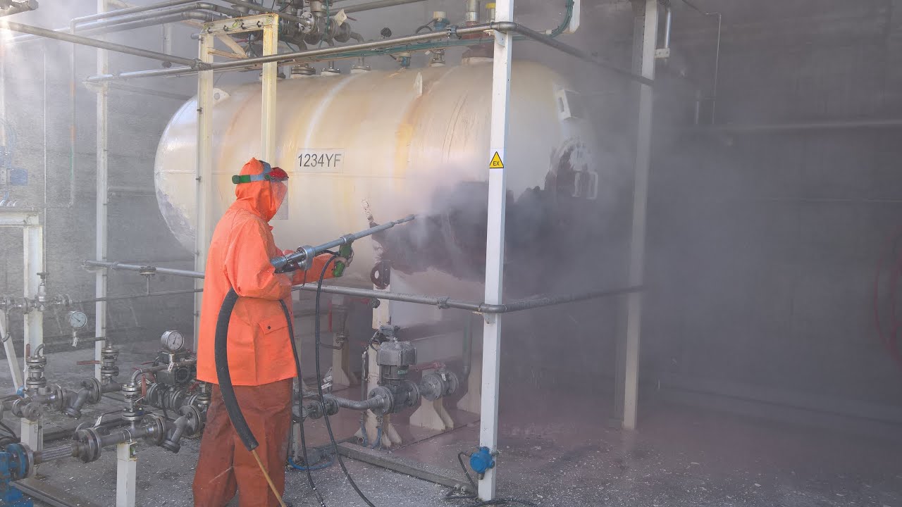 Hydro blasting machine- Does water can remove the rust paint and ...