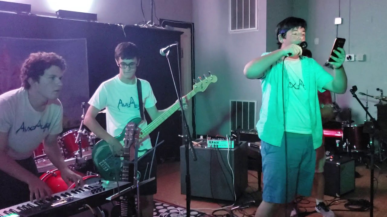 Kitchen Rap (LIVE) - Auxagon - YouTube