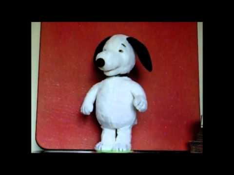 Worlds of Wonder Talking Snoopy reciting "Talent Show" - YouTube